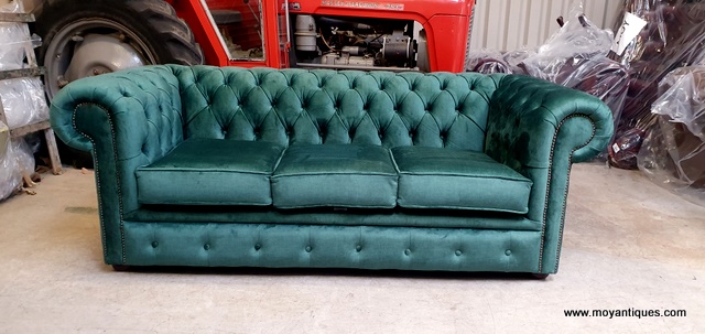 Chesterfield 3 Romance Jade - Moy Antiques